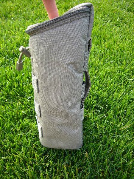 Camelback Bottle Pouch | Bergsteigen.com