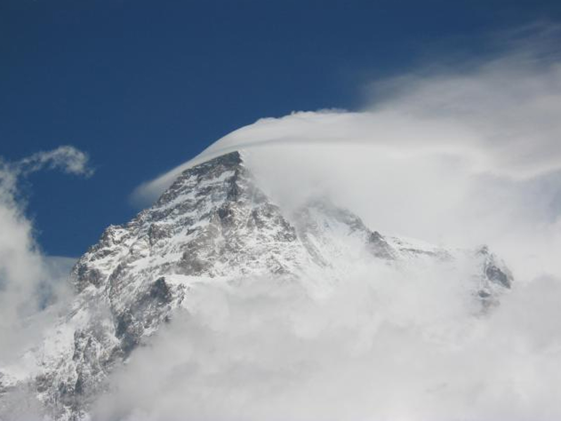 Gipfel K2 - jetzt echt ganz oben | Bergsteigen.com