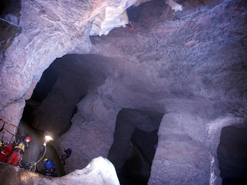 Project Underground – Ice mine climbing in Schweden | Bergsteigen.com