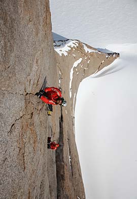 Videos: Expedition Antarctica Huberbuam | Bergsteigen.com