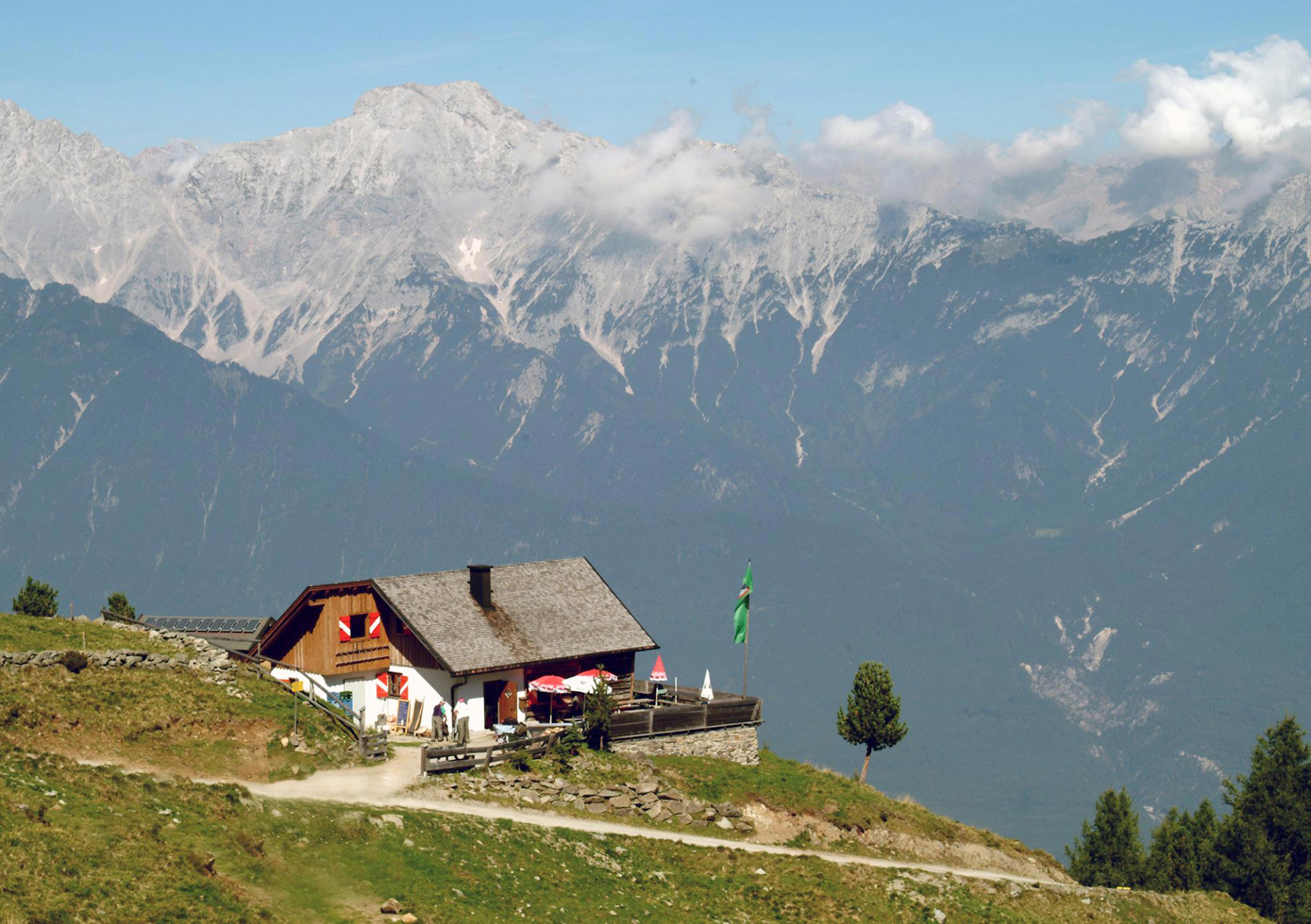 Peter-Anich-Hütte | Bergsteigen.com