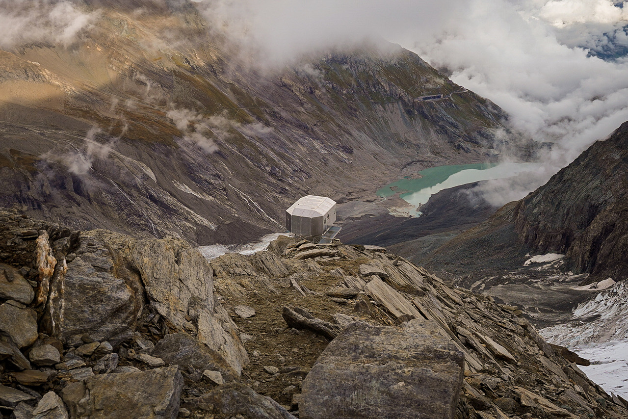 20.000 Euro Spende für das neue Biwak am Großglockner | Bergsteigen.com