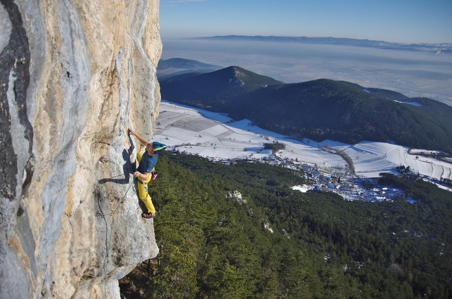 Klettern im Winter, draußen am Fels – ja, aber wohin? | Bergsteigen.com