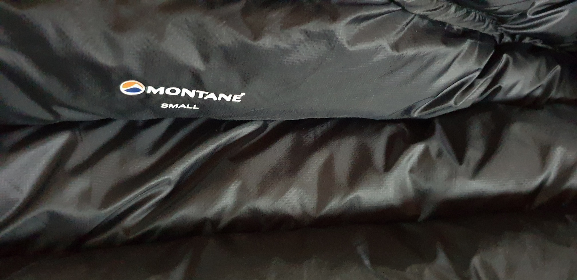 Test Montane Men's Alpine 850 Lite Packable Hooded Down Jacket ...