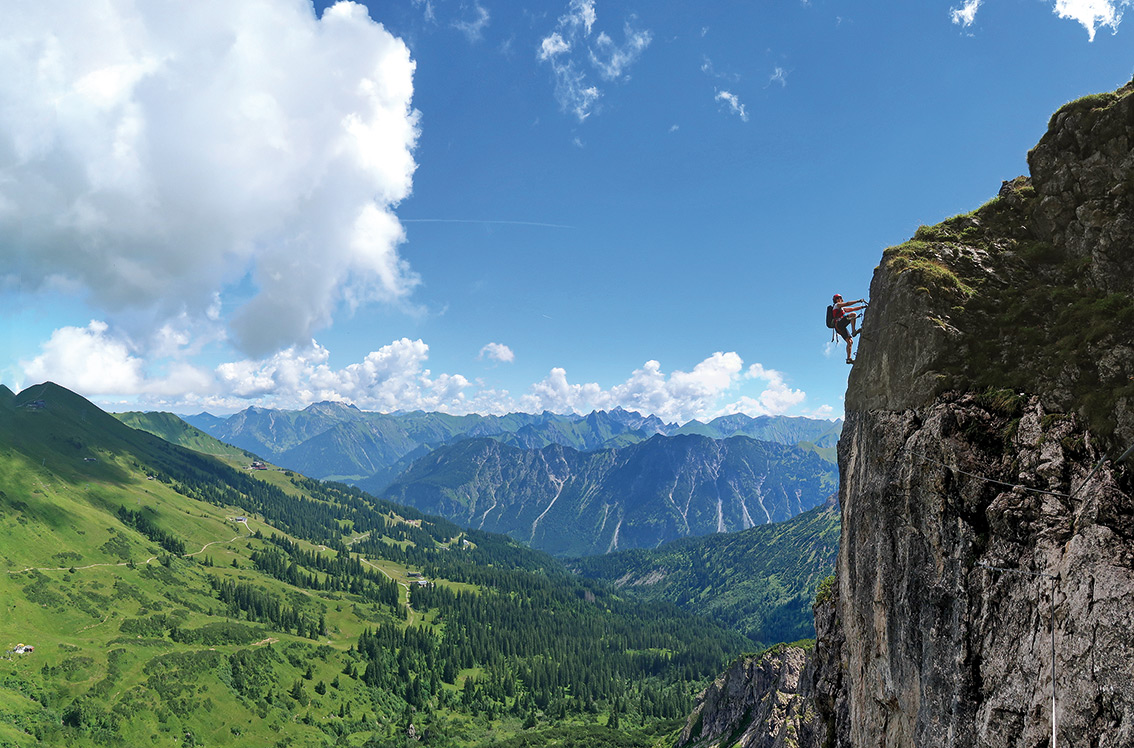 Zweiländer Sport Klettersteig - Kanzelwand | Bergsteigen.com
