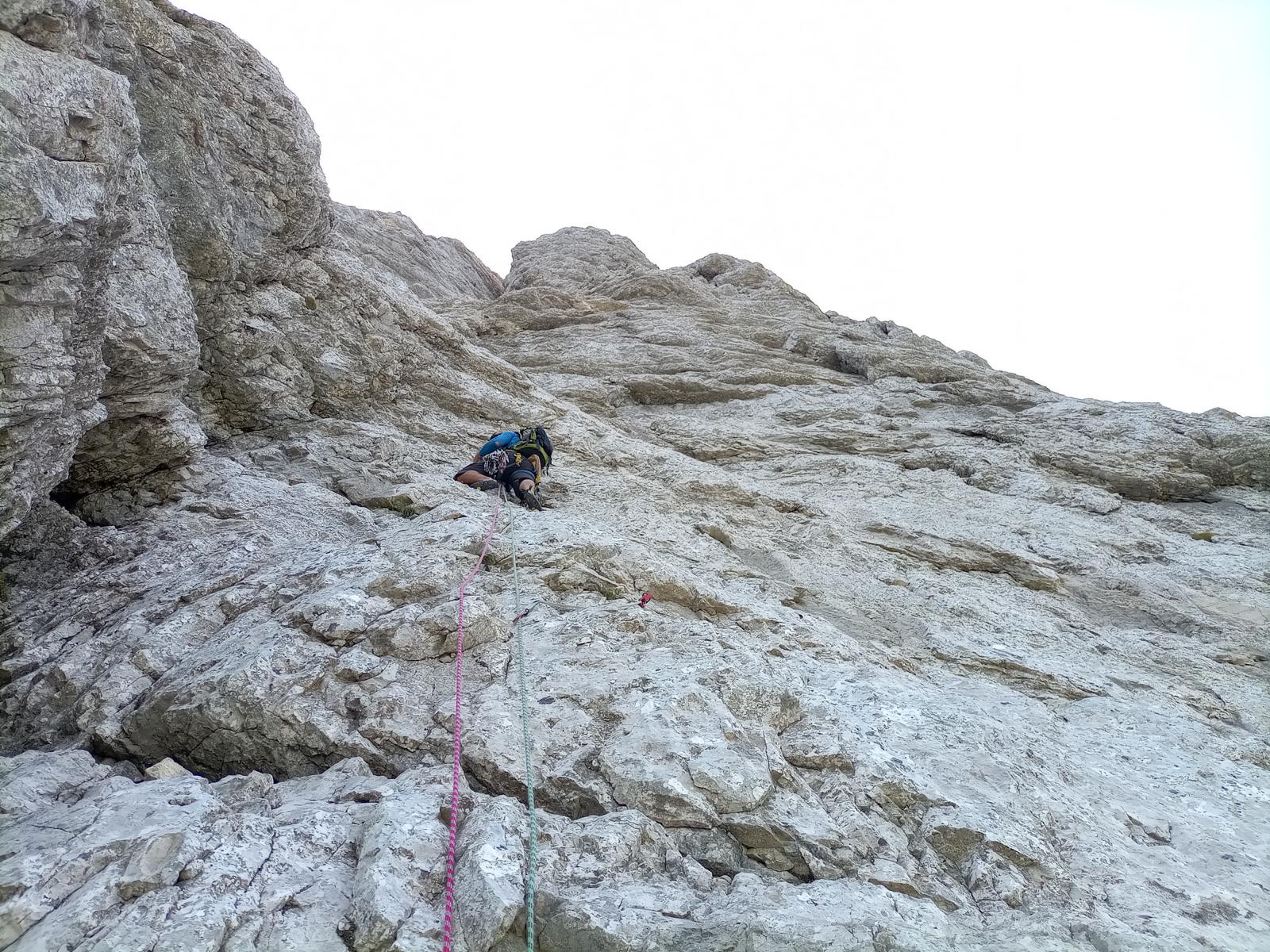 Steber Revezev/Revezev-Pfeiler - Hintere Mojstrovka | Bergsteigen.com